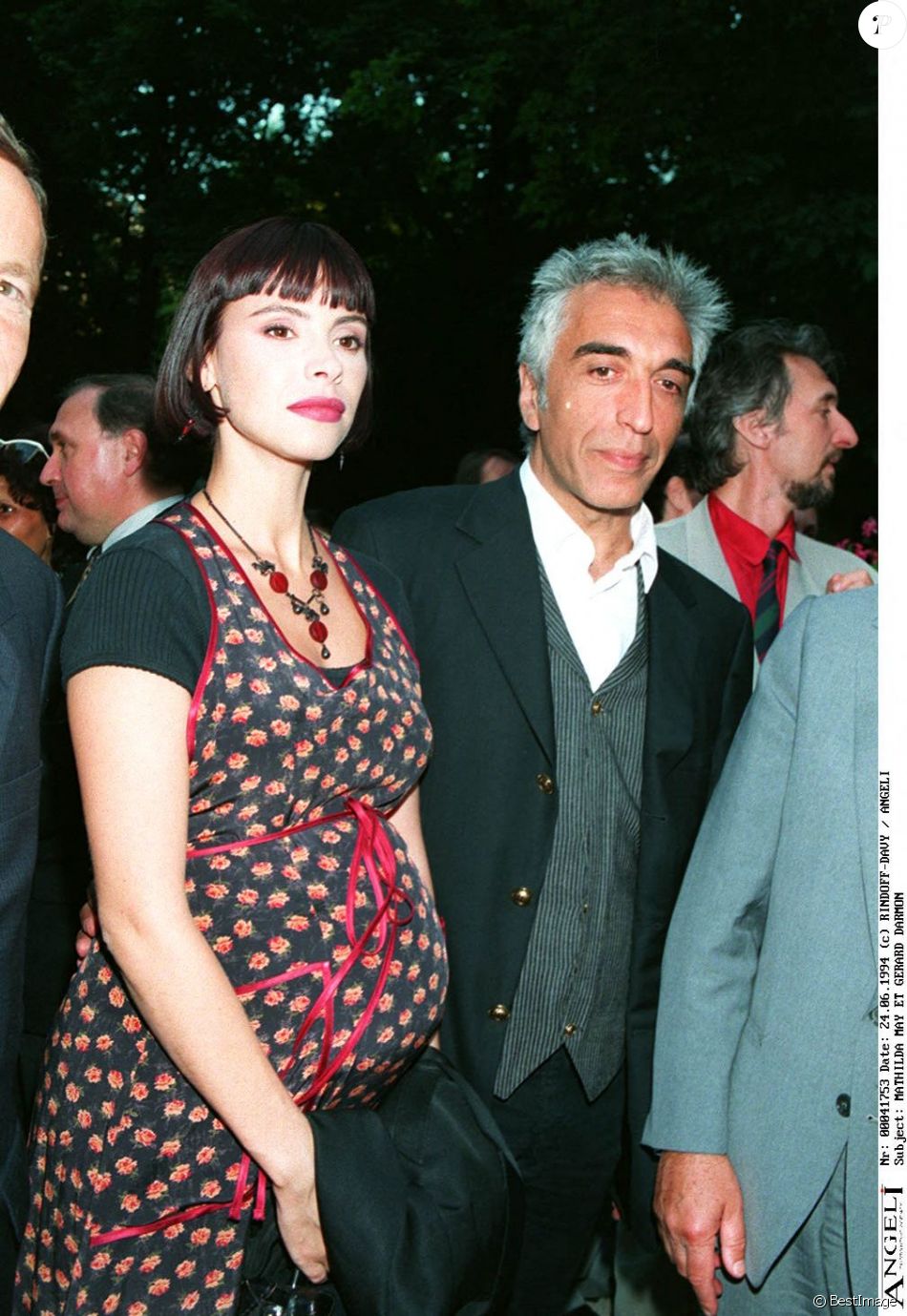 Gérard Darmon et Mathilda May à Paris en juin 1994. - Purepeople