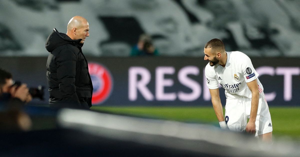 Zinédine Zidane et Karim Benzema lors du match de Champions League ...
