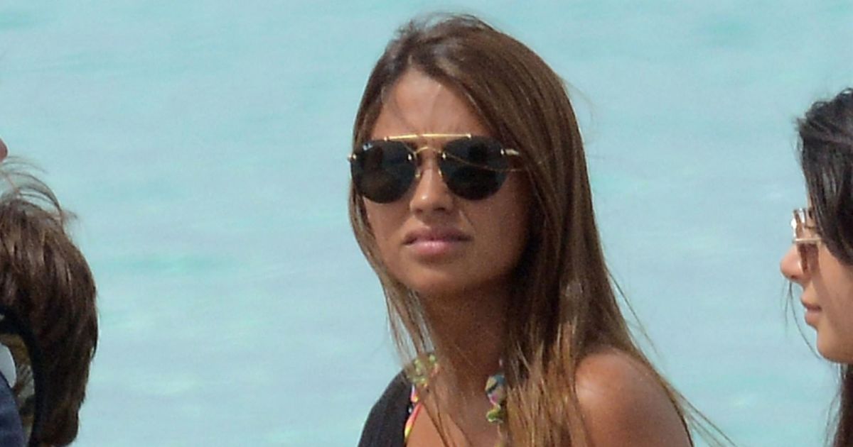 Exclusif - Lionel Messi et sa femme Antonella Roccuzzo passent leurs ...