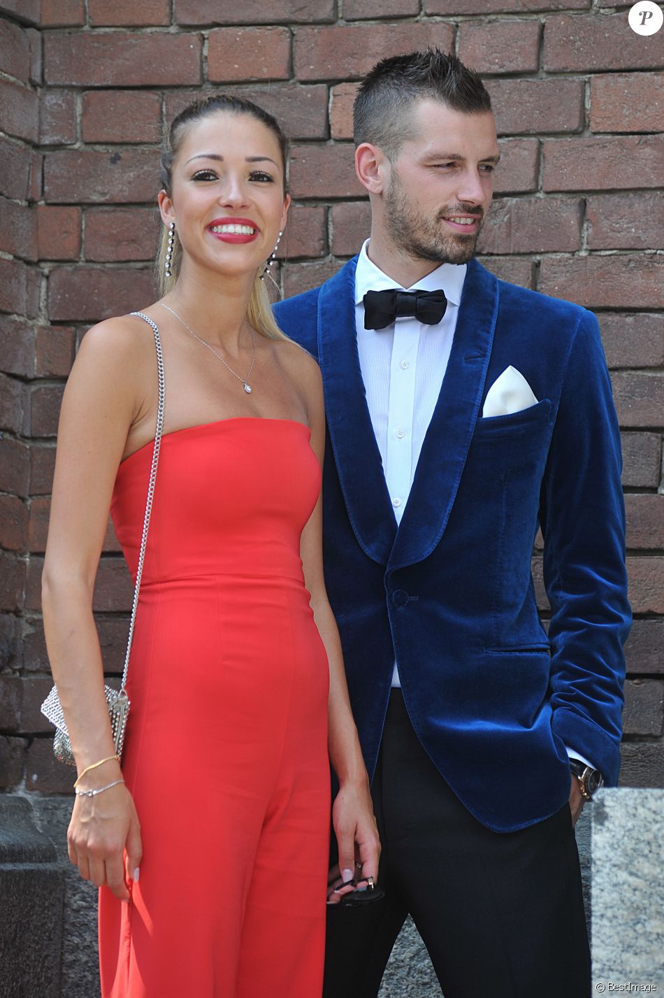 Camille et son mari Morgan Schneiderlin - Mariage de Matteo Darmian et ...