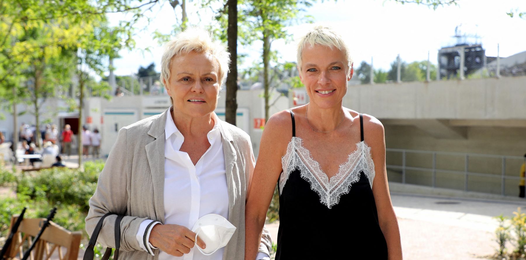 Muriel Robin et Anne Le Nen mariées : leur coup de foudre "instantané ...