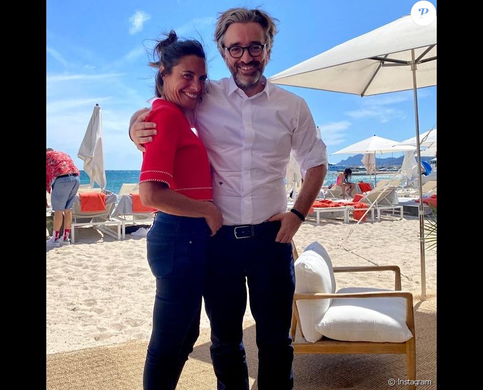 Alessandra Sublet sublime et souriante à la plage, le 14 juillet 2021 ...