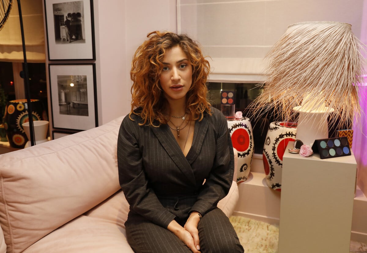 Photo : Exclusif - Manon Azem - Cocktail By Terry Lance sa nouvelle ...
