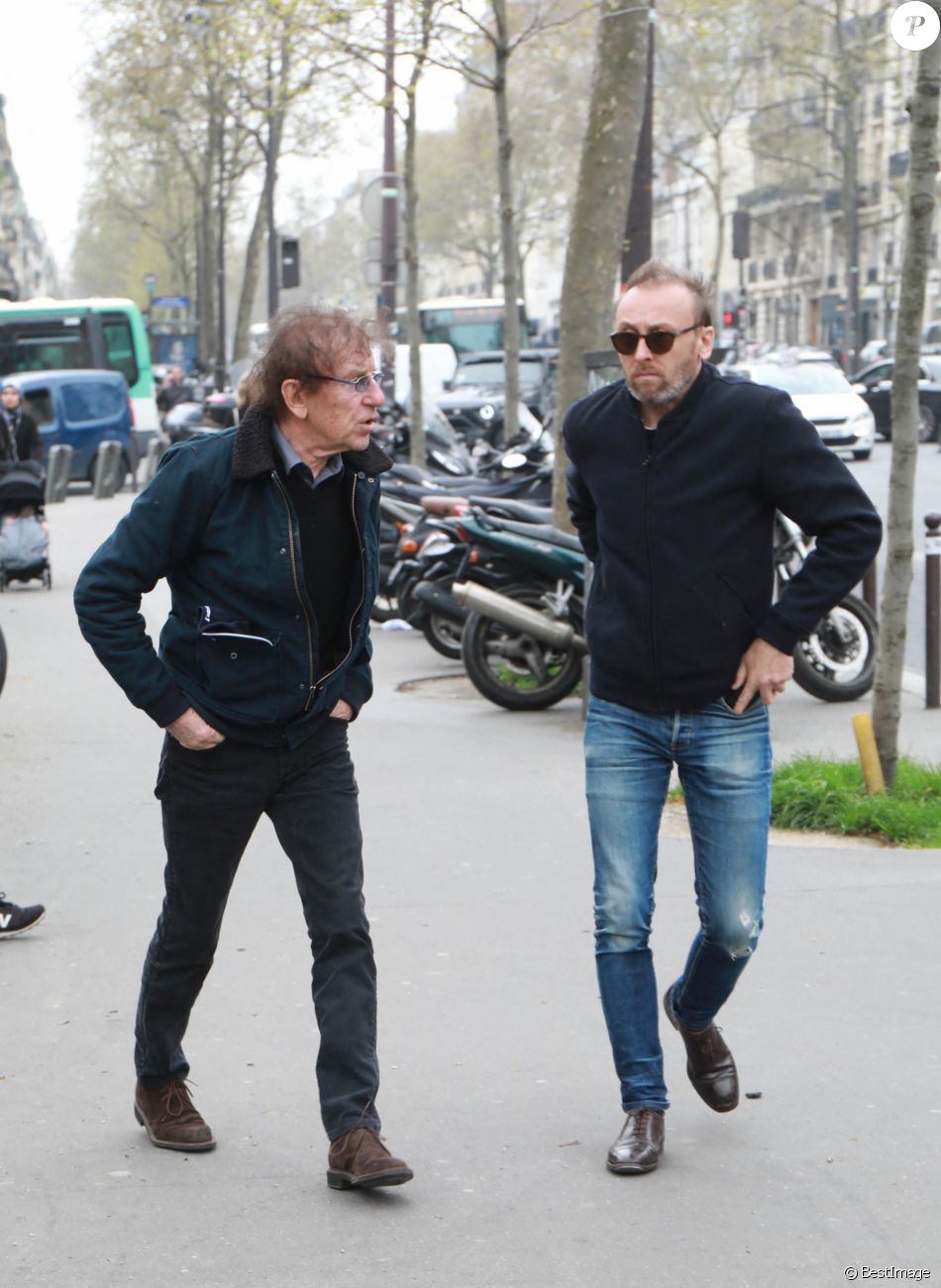 Alain Souchon et son fils Pierre - Hommage à Jacques Higelin au Cirque ...