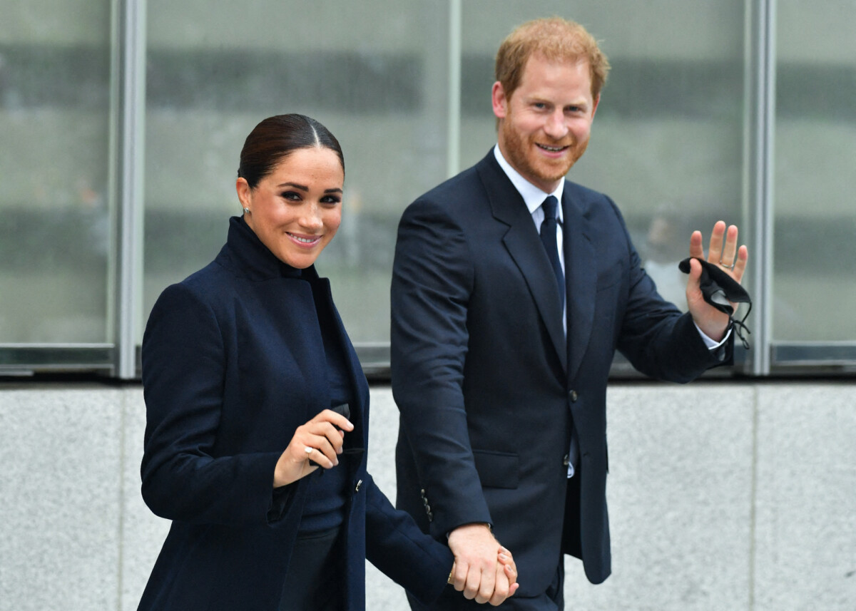 Photo : Le prince Harry et sa femme Meghan Markle visitent l ...