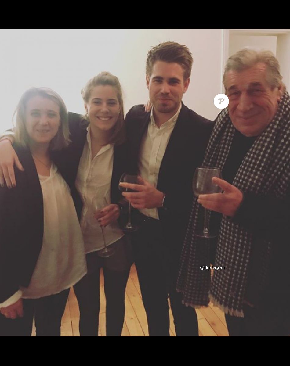 Jean-Pierre Castaldi et sa fille Paola : duo élégant en costume, comme ...