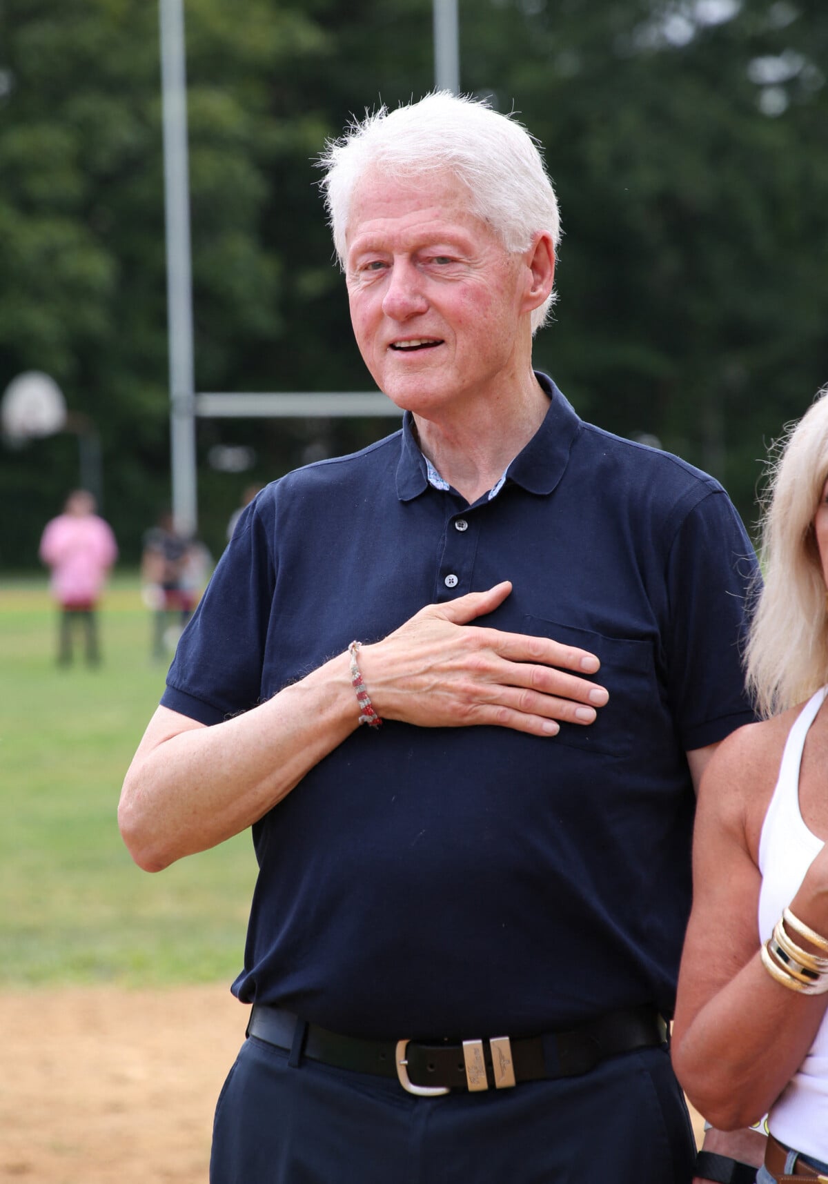 Photo : Bill Clinton participe à un match caritatif de Softball à New ...