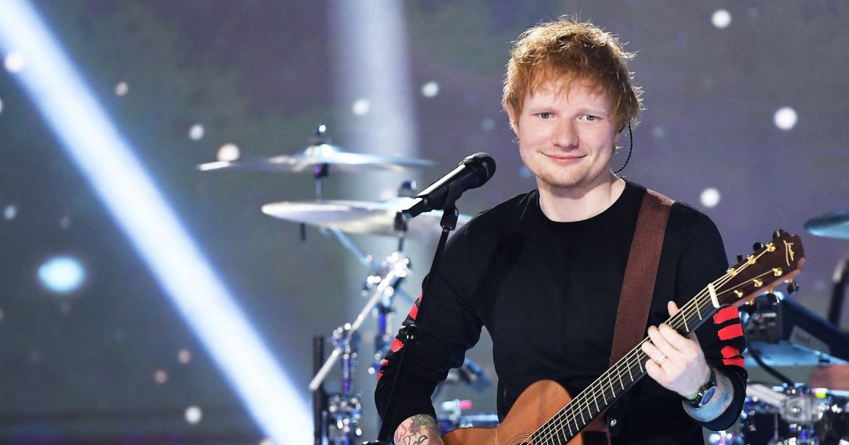 Ed Sheeran se produit dans l'émission Idol sur TV4 en Suède le 7 ... Ed Sheeran se produit dans l'émission Idol sur TV4 en Suède le 7 ...