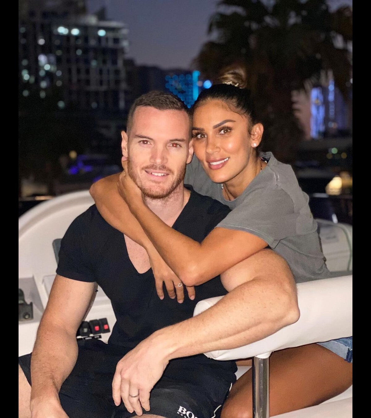Photo : Wafa et son mari Oliver Brunsdon - Purepeople