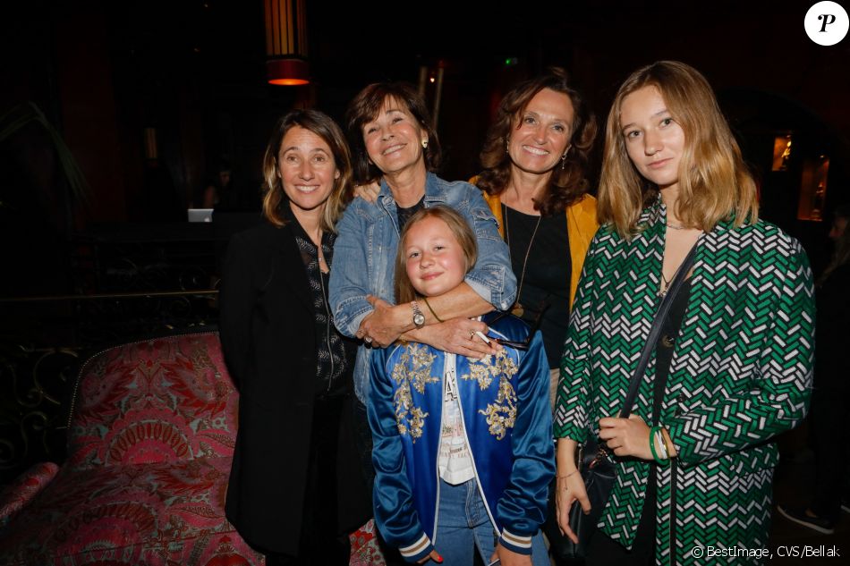 Martine Laroche-Joubert entourée de ses filles Alexia Laroche-Joubert ...