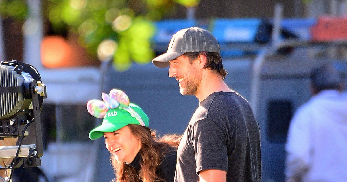 Shailene Woodley et son fiancé Aaron Rodgers ont passé le week-end de ...