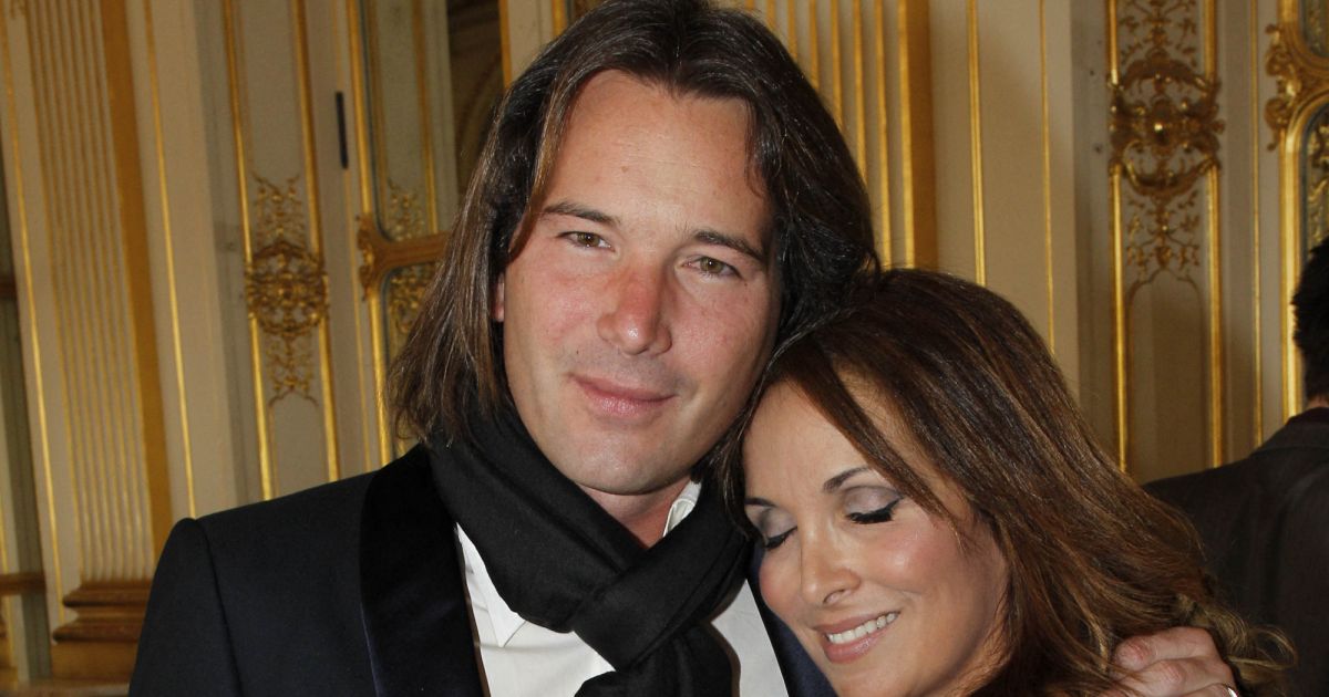 Archives : Hélène Ségara et Mathieu Lecat au Ministère de la Culture en ...