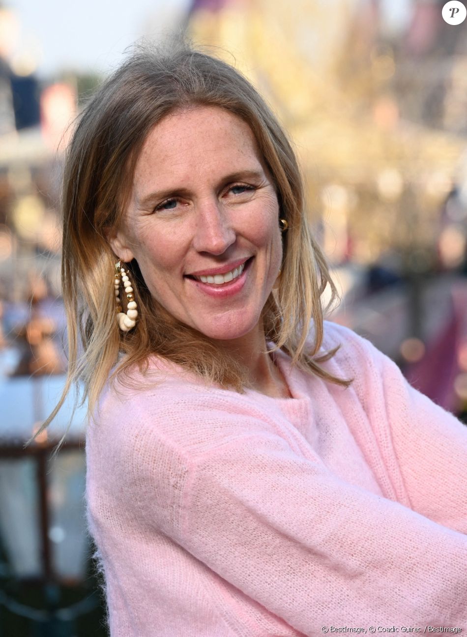 Agathe Lecaron - People au 30ème anniversaire du parc d'attractions ...