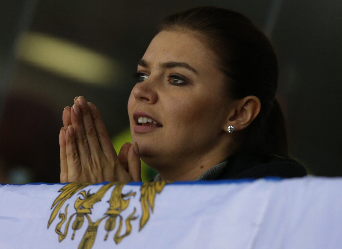 Photo : L'ex-championne olympique de gymnastique rythmique russe Alina ...