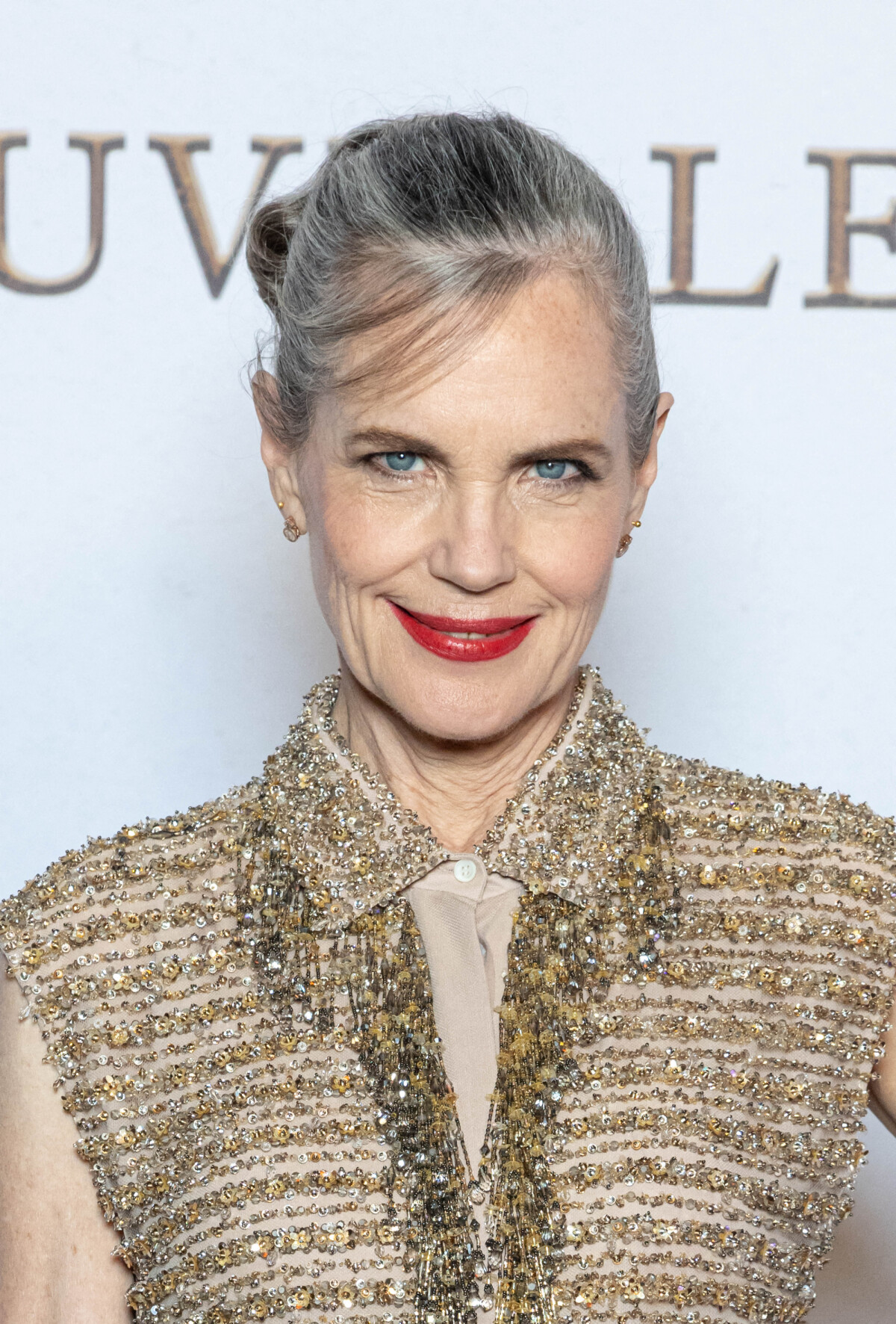 Photo : Elizabeth McGovern lors de l'avant première de Downton Abbey 2 ...