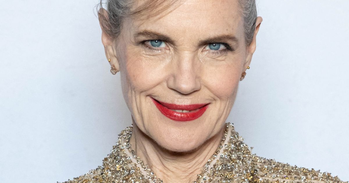 Elizabeth McGovern lors de l'avant première de Downton Abbey 2 : Une ...