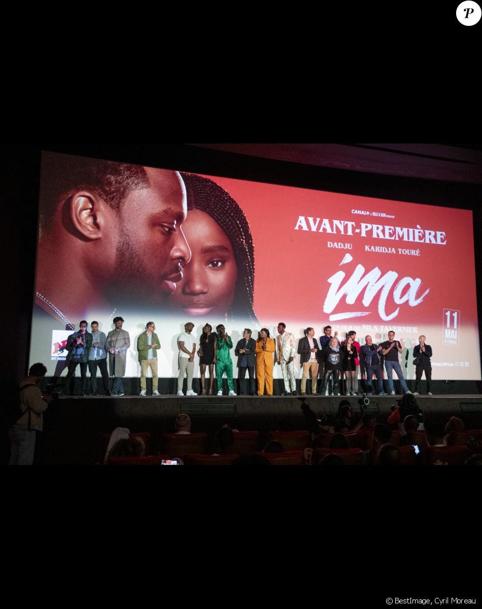 Dadju en famille avec sa mère et son frère, Karidja Touré ravissante en ...