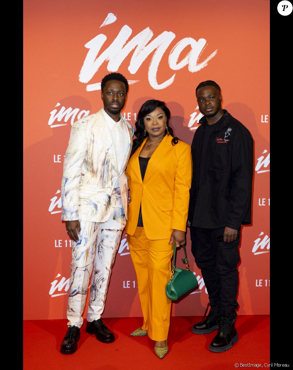 Dadju en famille avec sa mère et son frère, Karidja Touré ravissante en ...