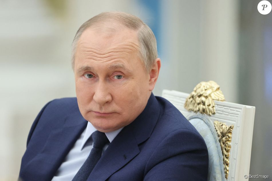 Le président russe Vladimir Poutine tient une réunion du conseil de ...