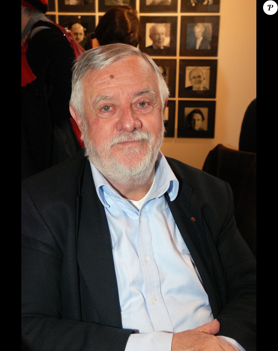Yves Coppens est mort : le diaporama - Purepeople