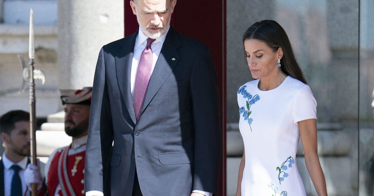 Le roi Felipe VI et la reine Letizia d'Espagne, accueillent l'émir du ...