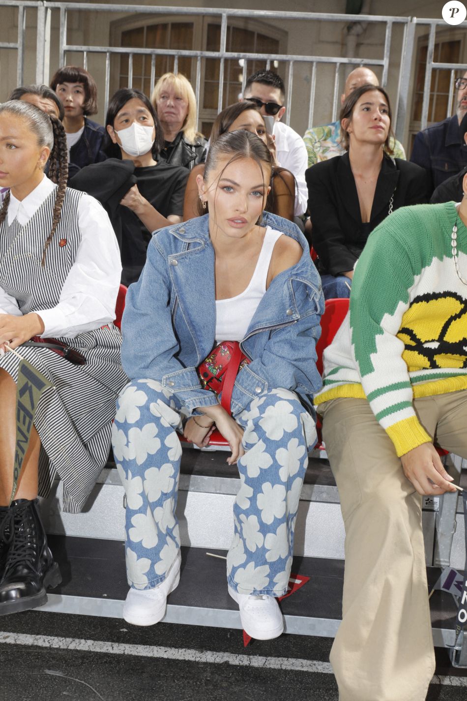 Thylane Blondeau - Front Row au défilé de mode homme Kenzo printemps ...