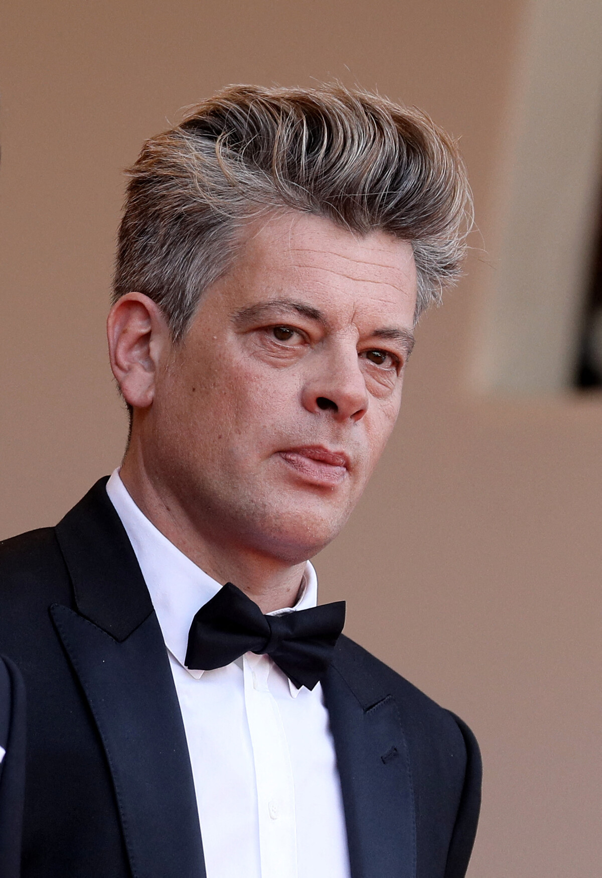 Photo : Benjamin Biolay - Montée des marches du film " France " lors du ...