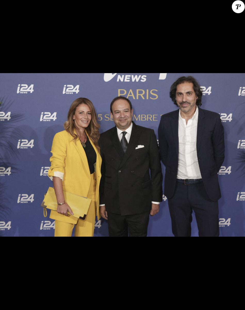 Cyril Hanouna de sortie avec Kelly Vedovelli, en crop top : soirée ...