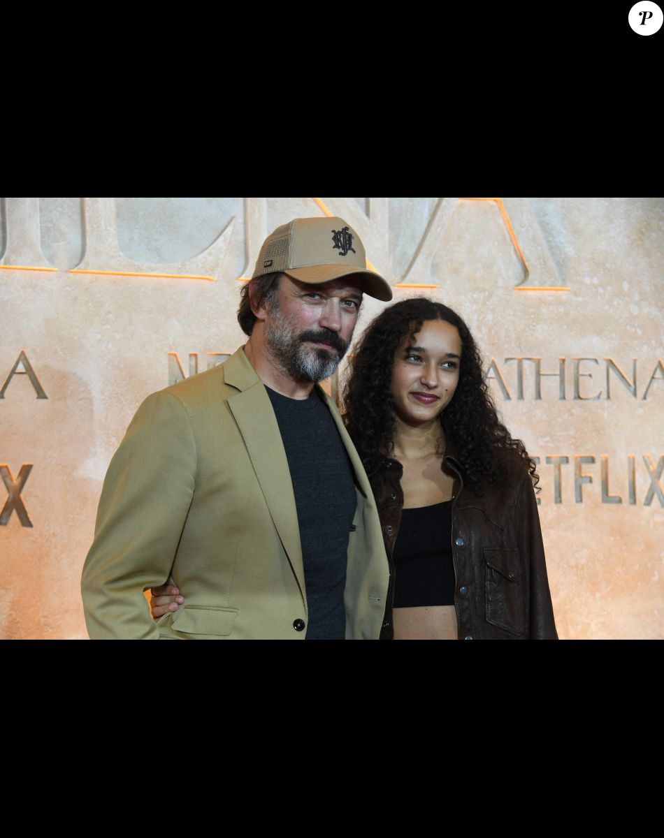 Vincent Perez avec sa fille : Tess (19 ans) stylée et canon au côté de ...