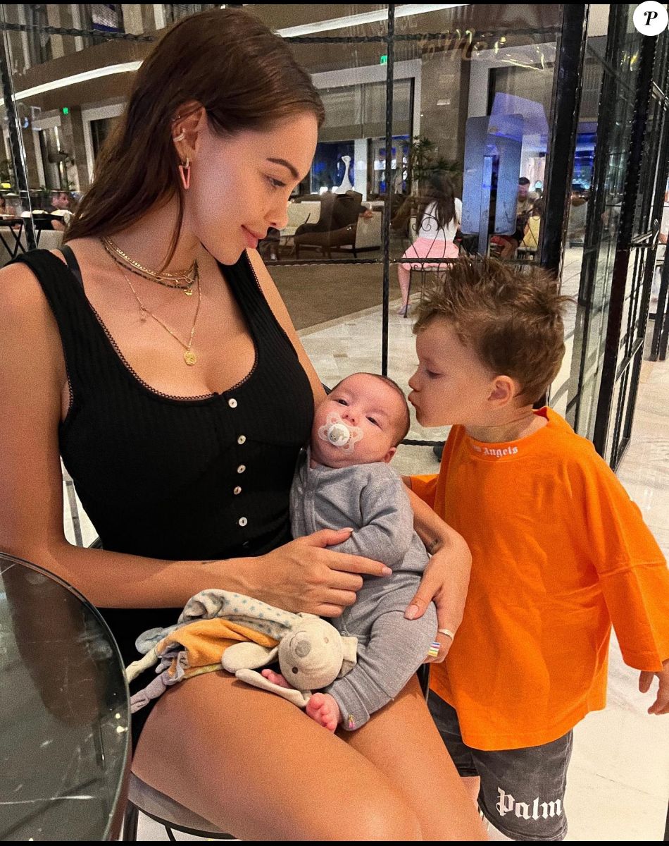 Nabilla séparée de son fils Milann : elle découvre son stratagème trop chou pour louper l'école ...