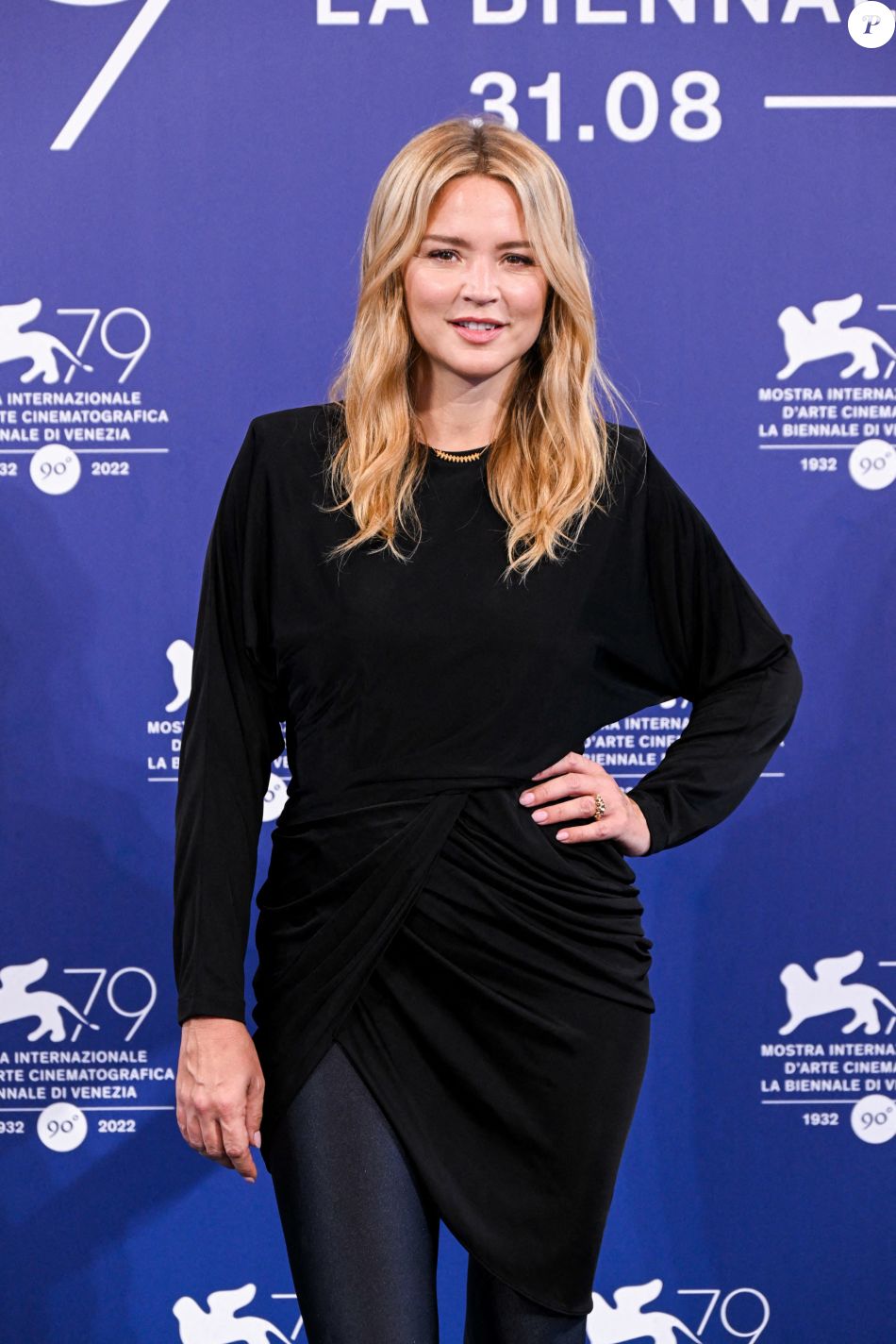 Virginie Efira - Photocall du film Les Enfants des Autres (Other People ...