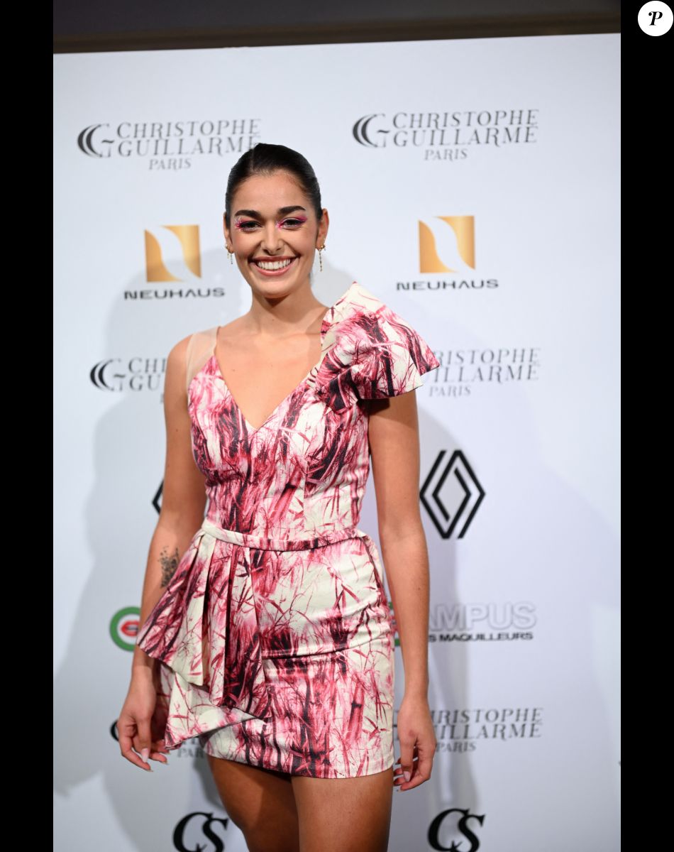 Fashion Week : Katrina Patchett en transparence, Sophie Thalmann très ...