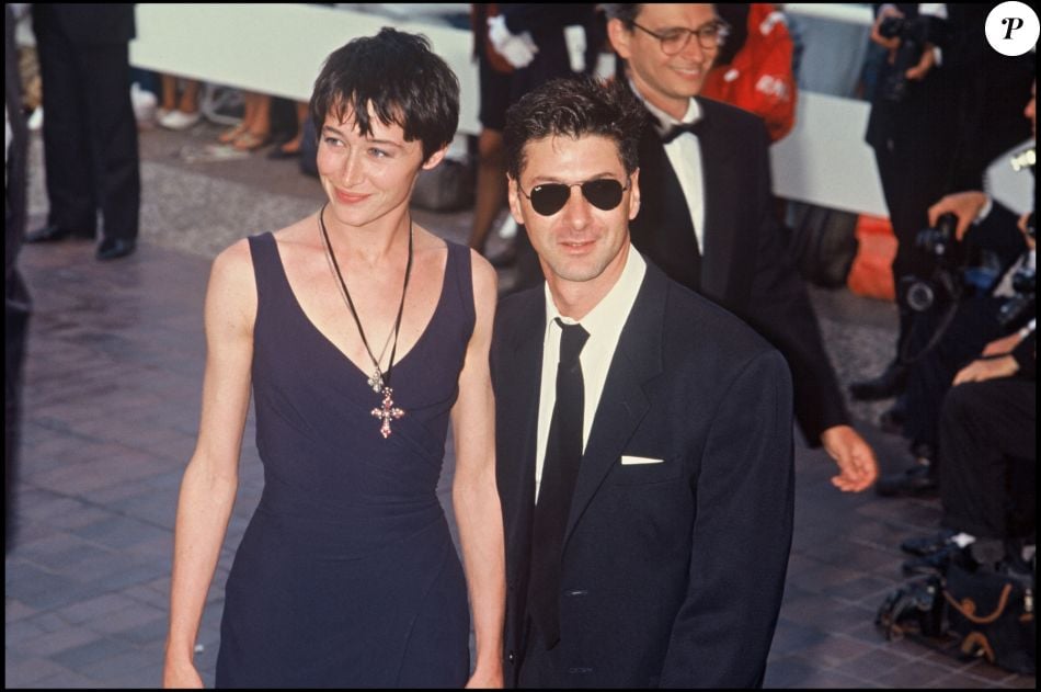 Archives - Etienne Daho et Anne Brochet au Festival de Cannes en 1992 ...