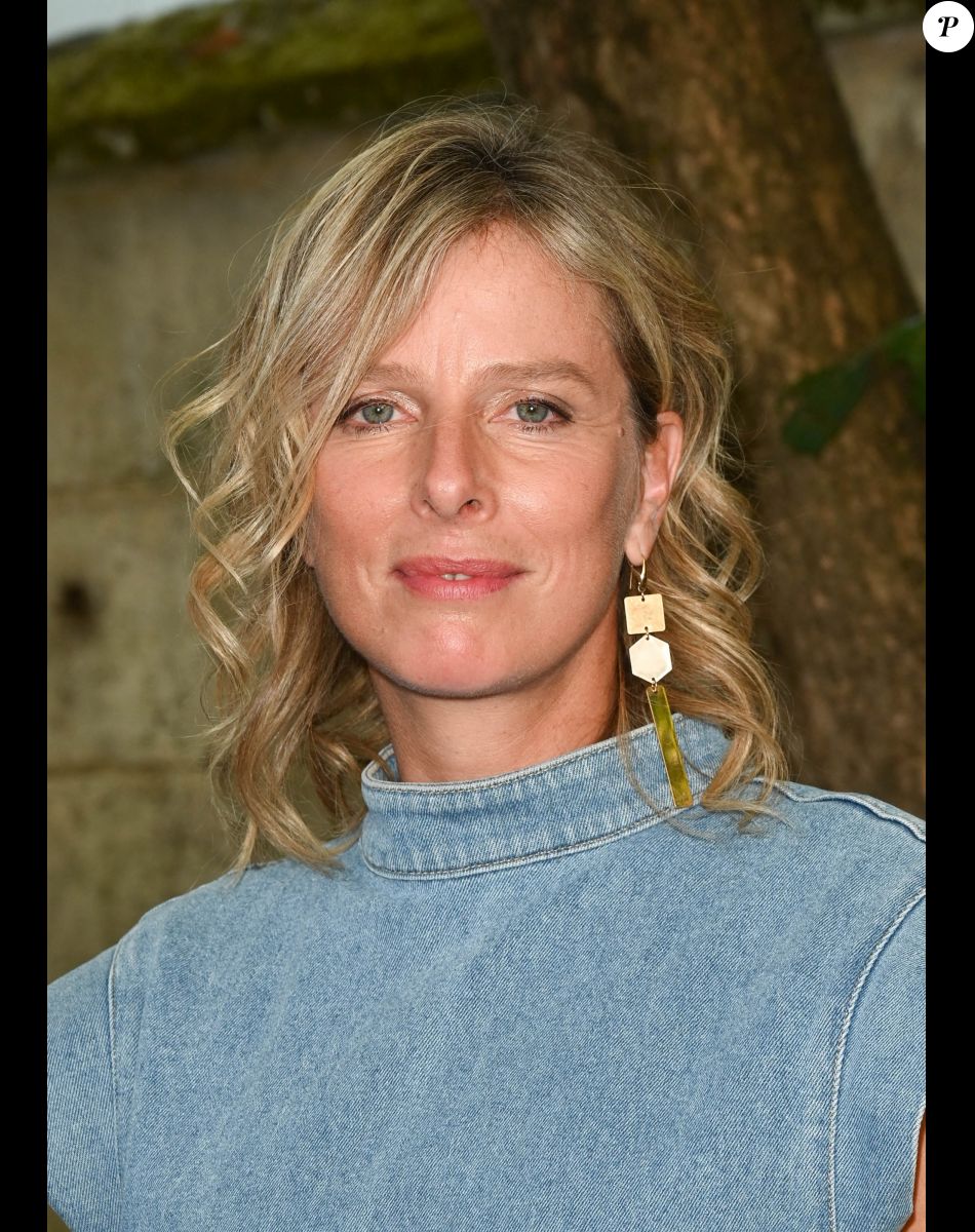 Karin Viard mariée : belles photos de ses grandes filles Simone et ...