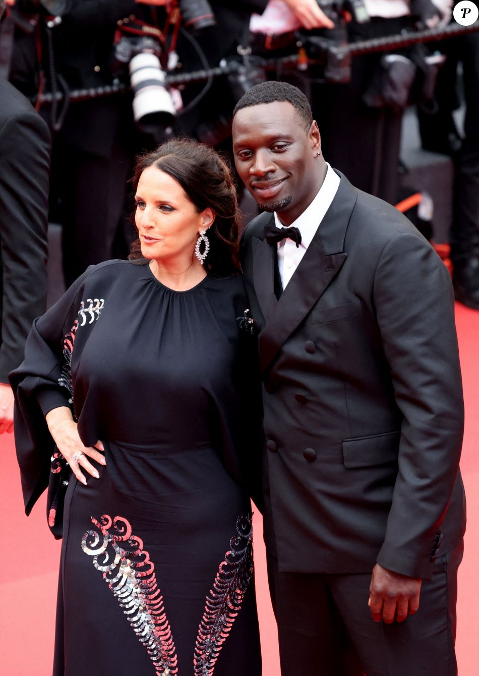 Omar Sy et sa femme Hélène - Montée des marches du film Top Gun ...