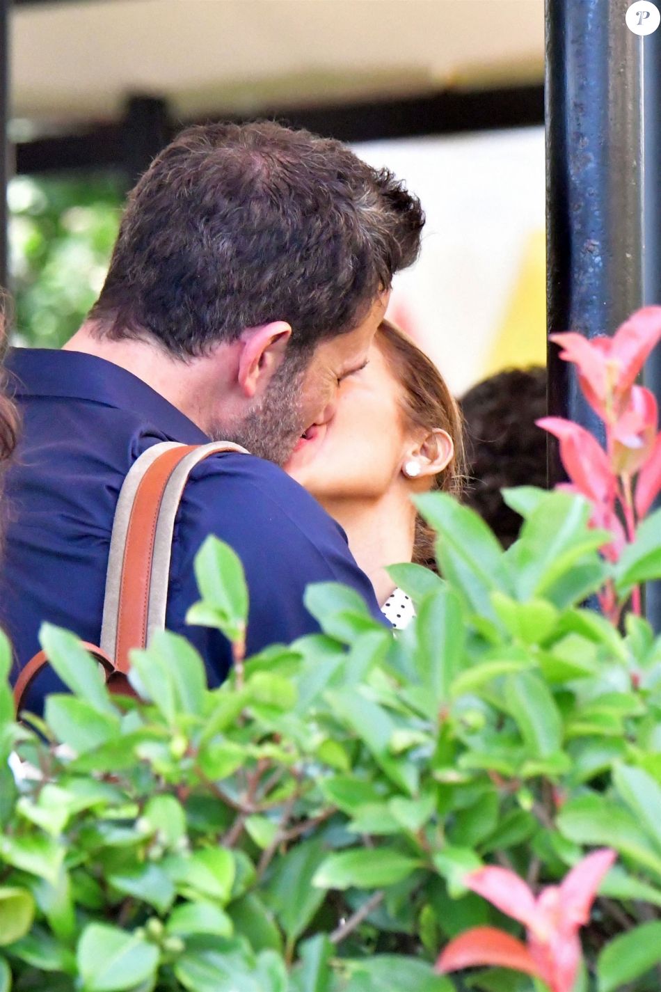 Jennifer Lopez et Ben Affleck partagent une pause tendresse en marge du ...