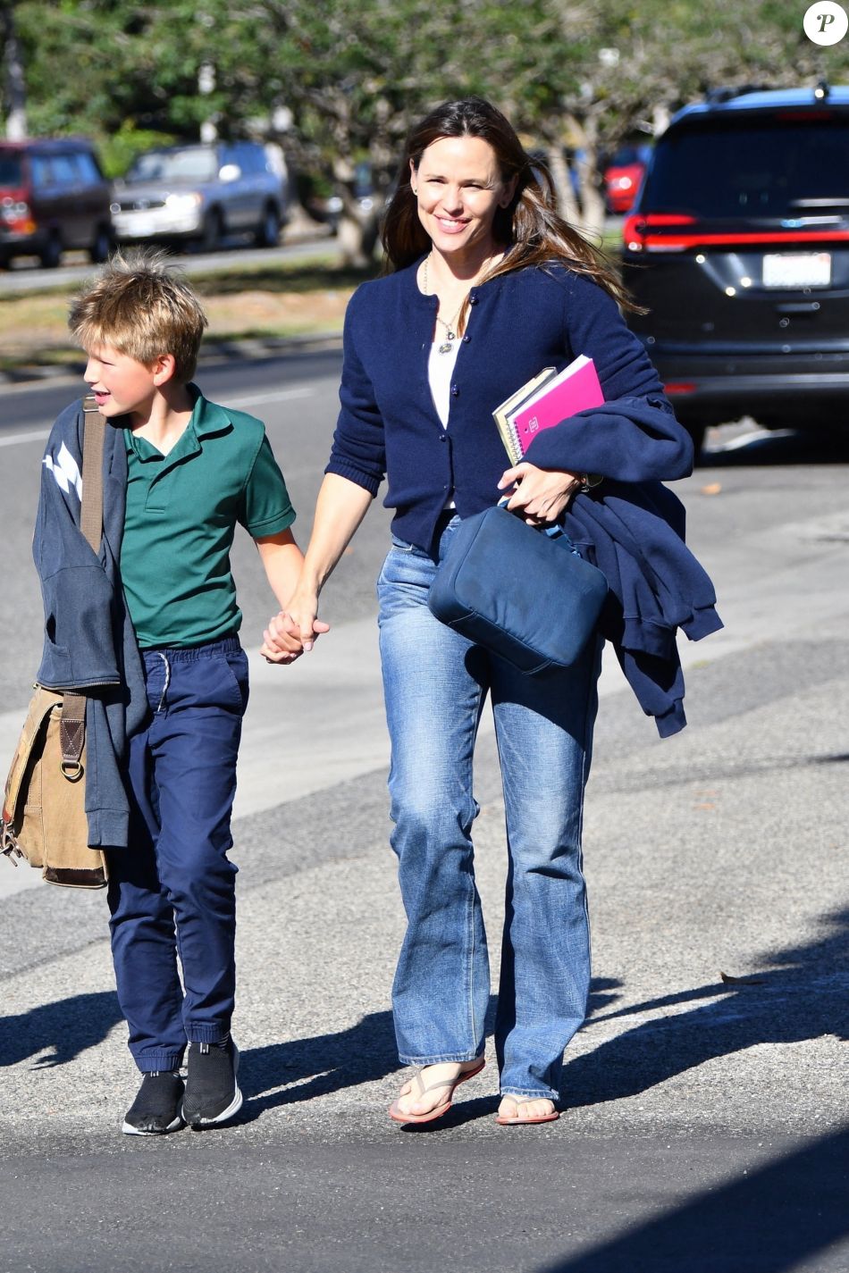 Exclusif - Jennifer Garner est allée chercher son fils samuel à la ...
