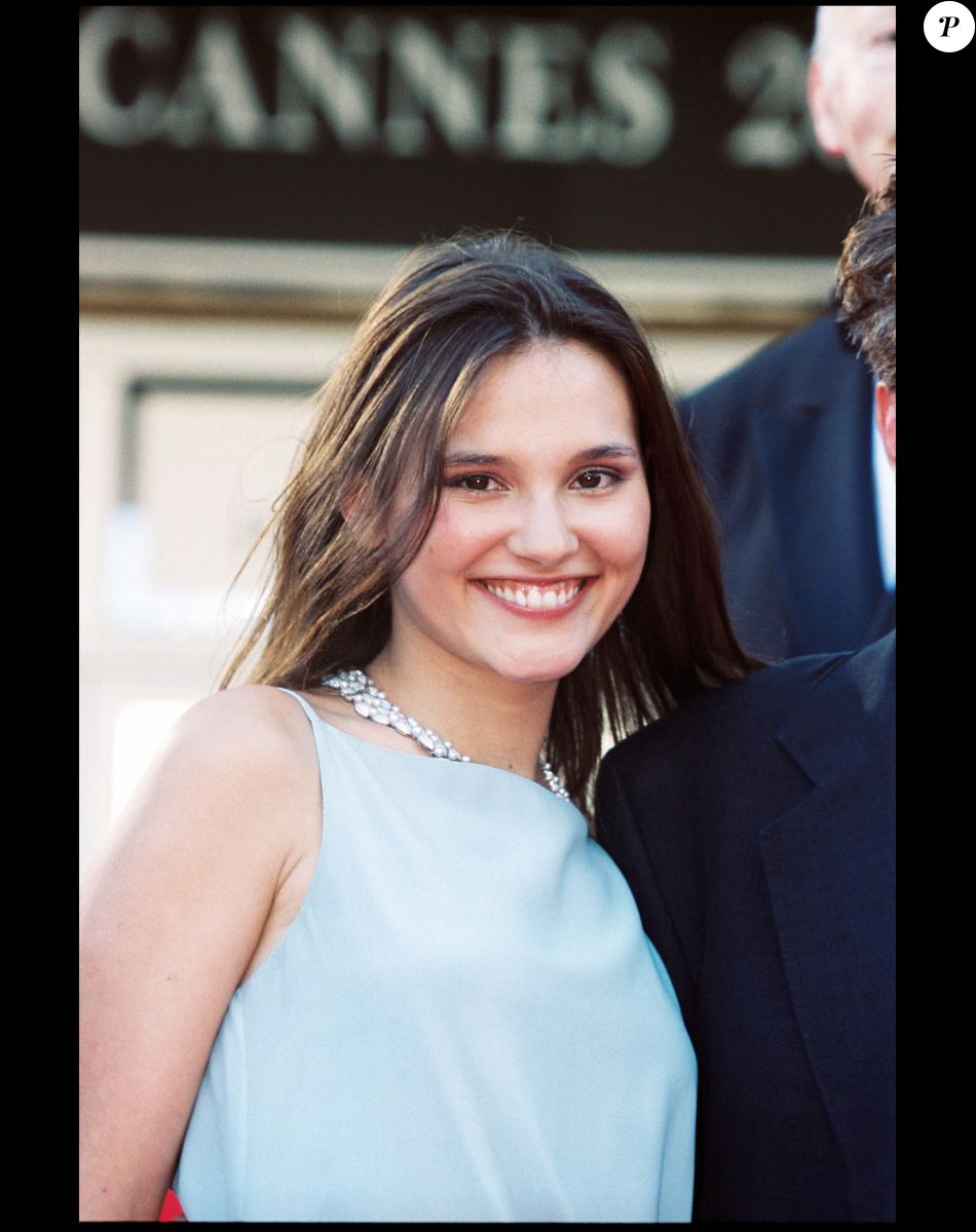 Virginie Ledoyen, mère de 3 enfants : son aînée Lila a déjà 21 ans ...