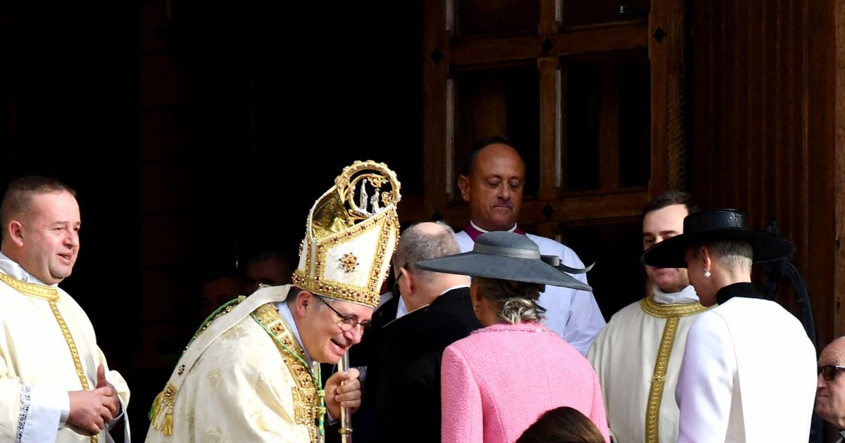 Mgr Dominique-Marie David archevêque de Monaco, la princesse Stéphanie ...