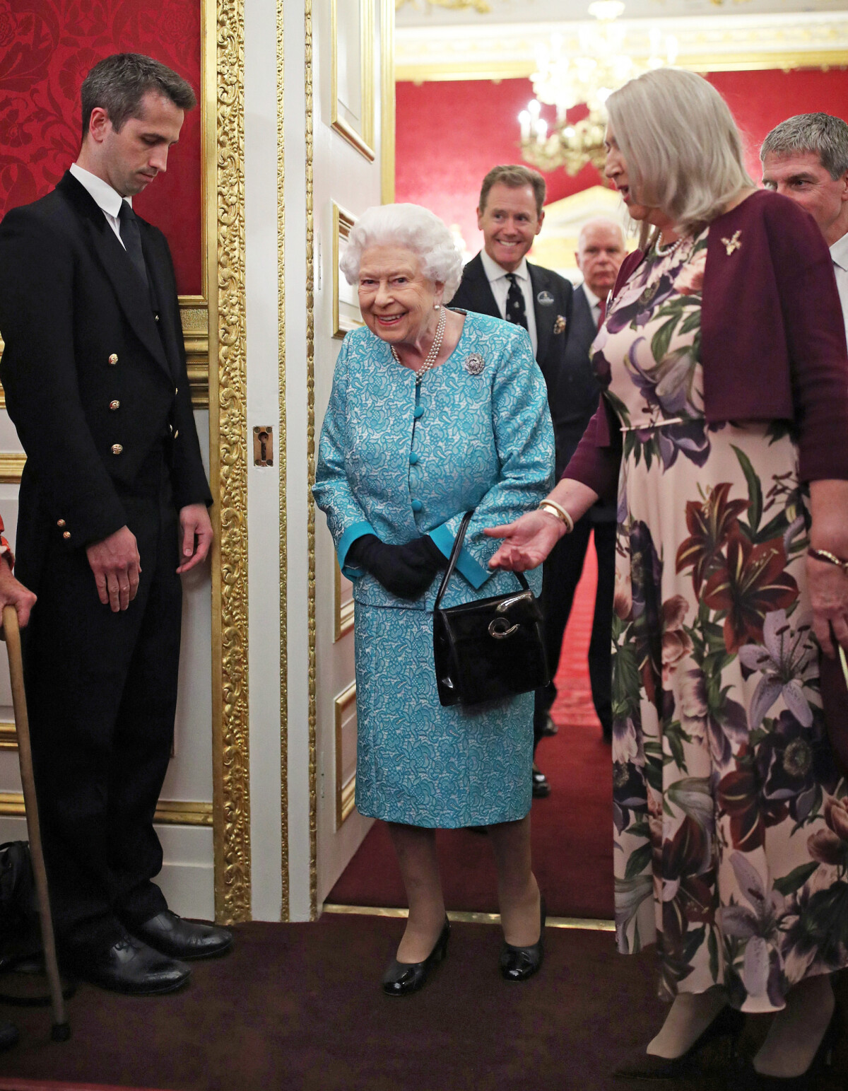 Photo : La reine Elisabeth II d'Angleterre à la réception donnée pour ...