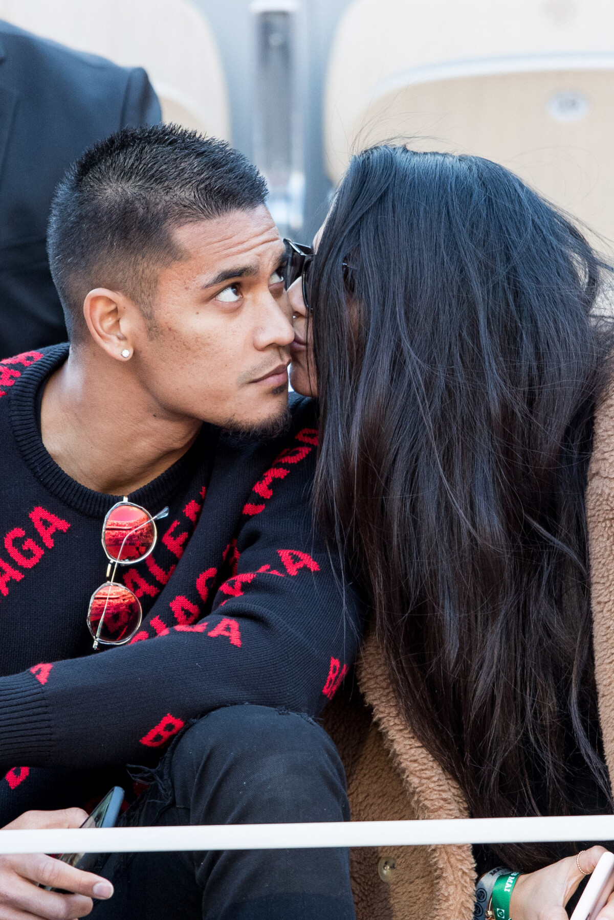 Photo : Alphonse Areola (gardien de foot du Psg) et sa femme Marrion ...