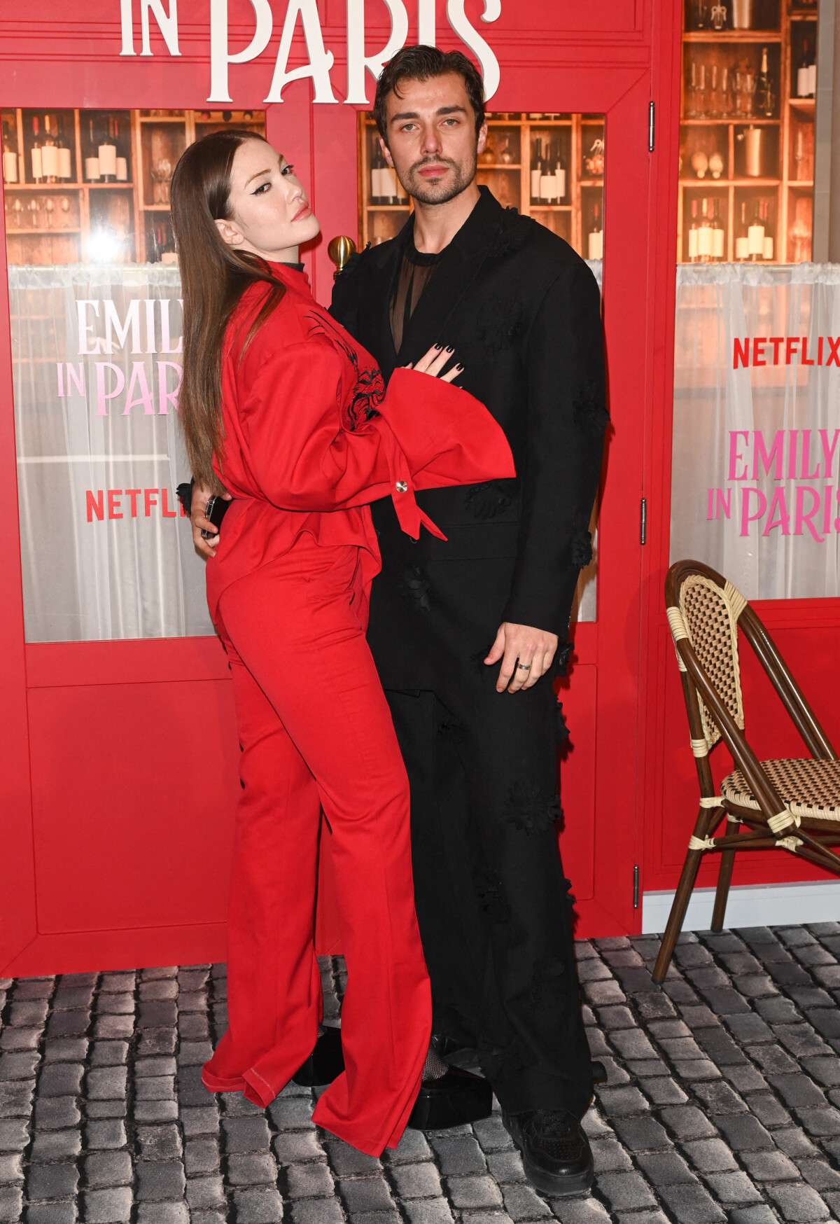Photo : Danla Bilic et Cemal Can Canseven - Avant-première du film Netflix "Emily in Paris ...