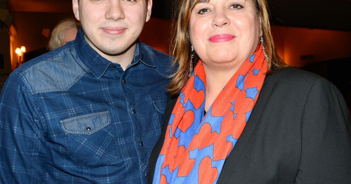Semi-exclusif - Michèle Bernier et son fils Enzo Gaccio - People à la ...