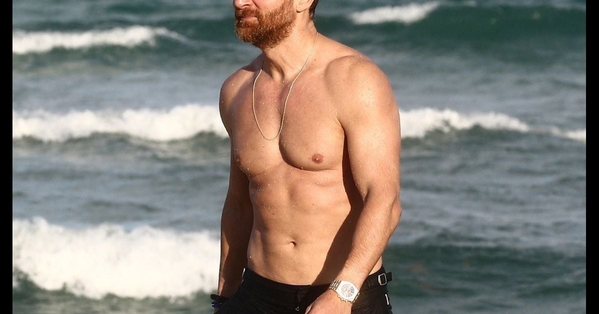 David Guetta et sa compagne Jessica Ledon, qui arbore un diamant à l ...