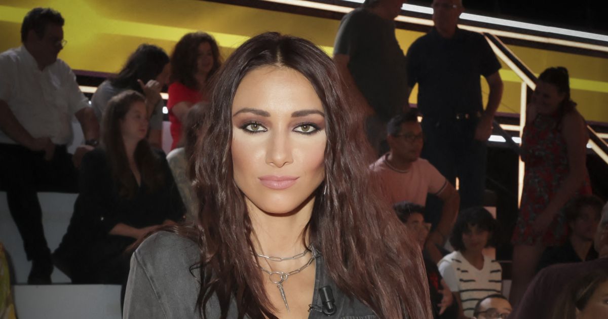 Exclusif - Delphine Wespiser - Sur le plateau de l'émission TPMP ...