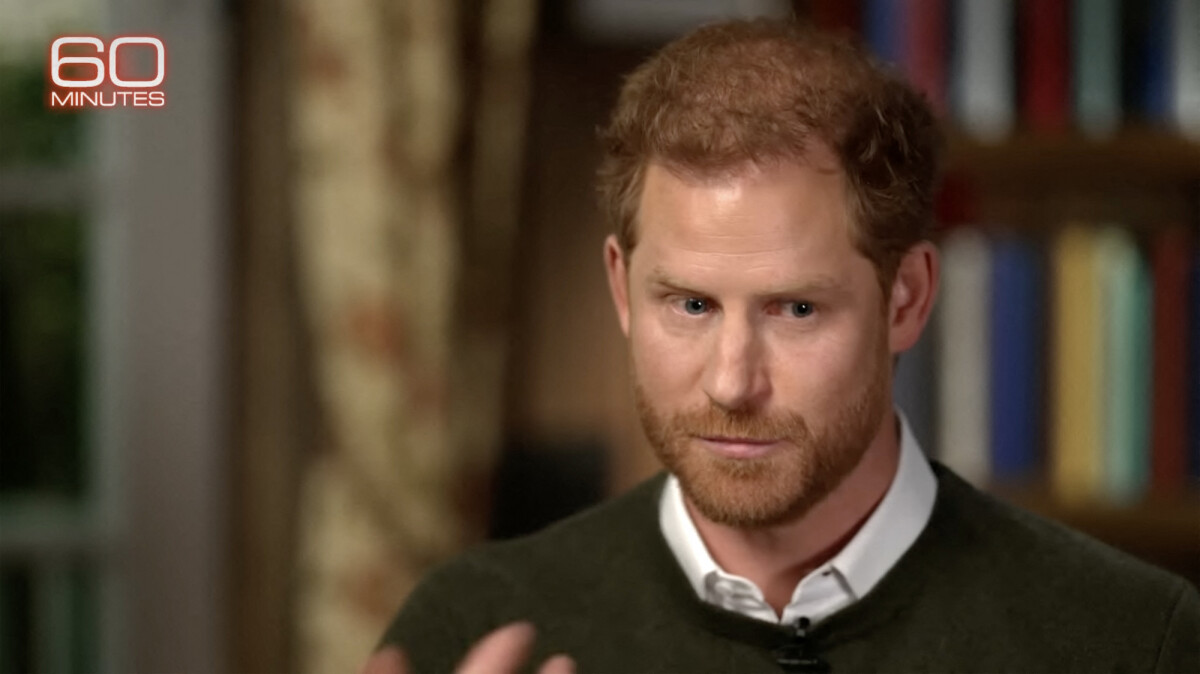 Vidéo : Prince Harry déguisé en nazi : un uniforme validé par William ...