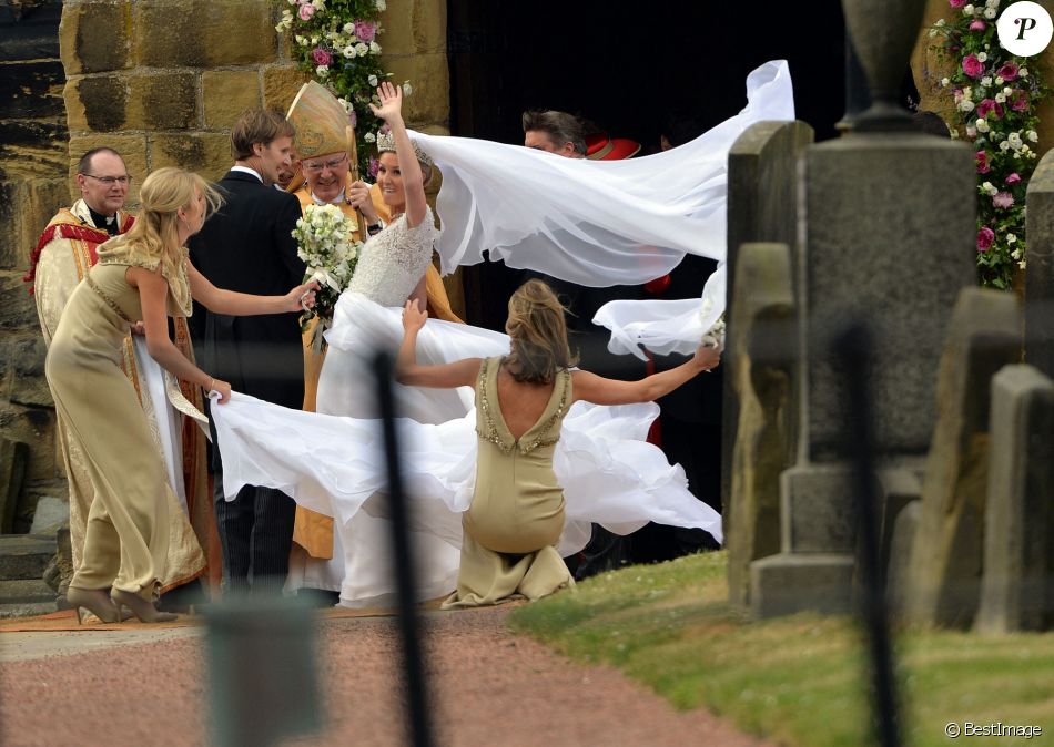 Chelsy Davy (ex petite amie du prince Harry), demoiselle d'honneur et ...