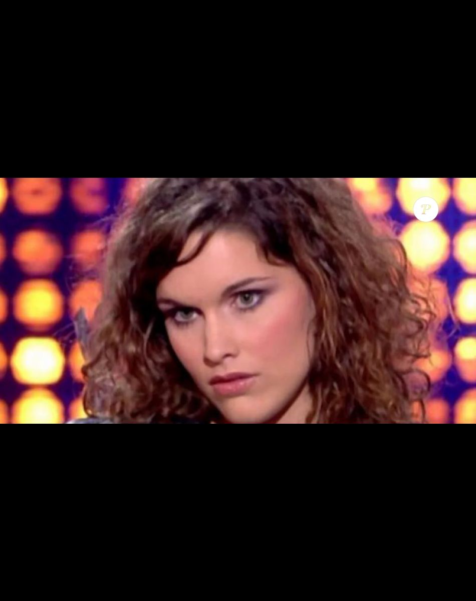 Julien Doré a été en couple avec une candidate dans Nouvelle Star ...