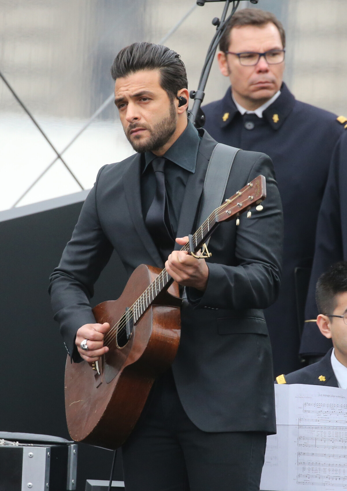Photo : Yodelice (Maxim Nucci) - Hommage rendu aux victimes des ...