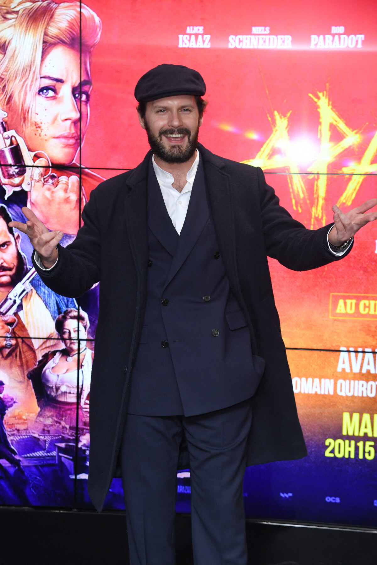 Photo : Hugo Becker - Avant-première du film "Apaches" au cinéma UGC ...
